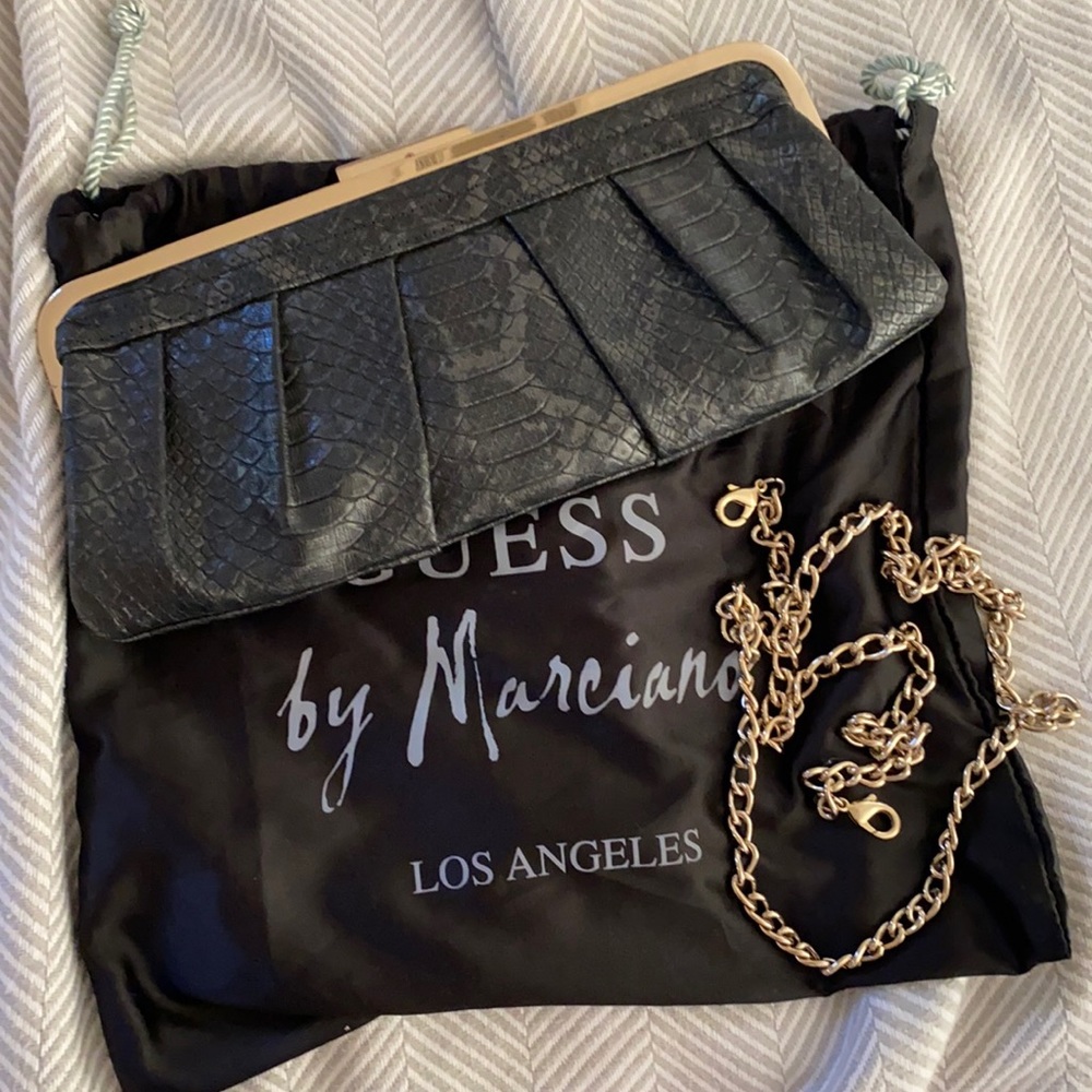 Black Faux Snake/ Python Clutch Guess By Marciano - Gem